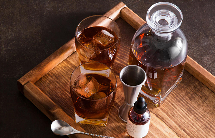 5 Ways To Elevate Your Bourbon Game | Classic Dad
